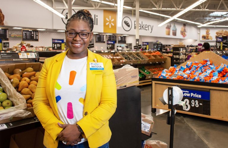 How to Apply for a Job at Walmart Store Management
